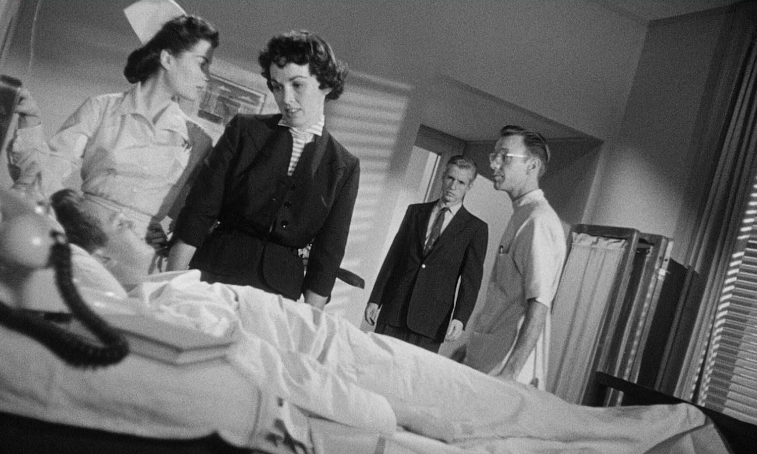 7 Old School Filmmaking Techniques That Still Define Modern Cinematic ...